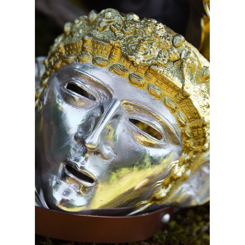 Elmo da cavalleria romana Ribchester. La Casa del Recreador