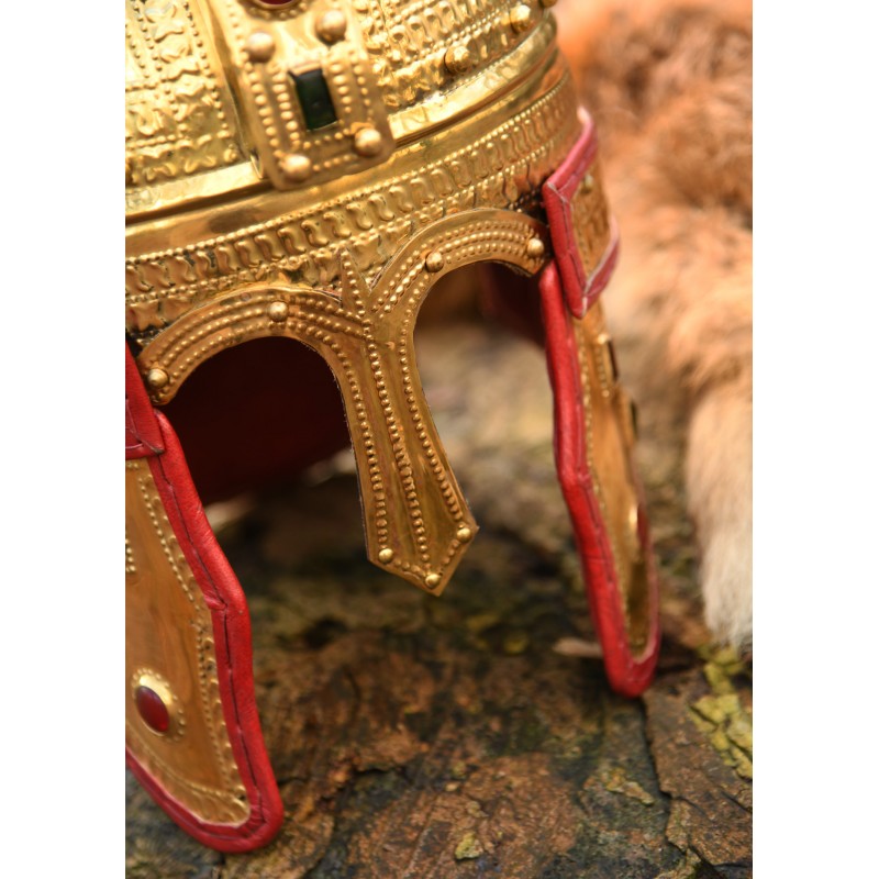 Riproduzione archeologica del famoso elmo romano Berkasovo