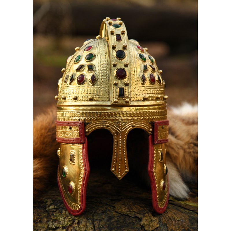 Riproduzione archeologica del famoso elmo romano Berkasovo