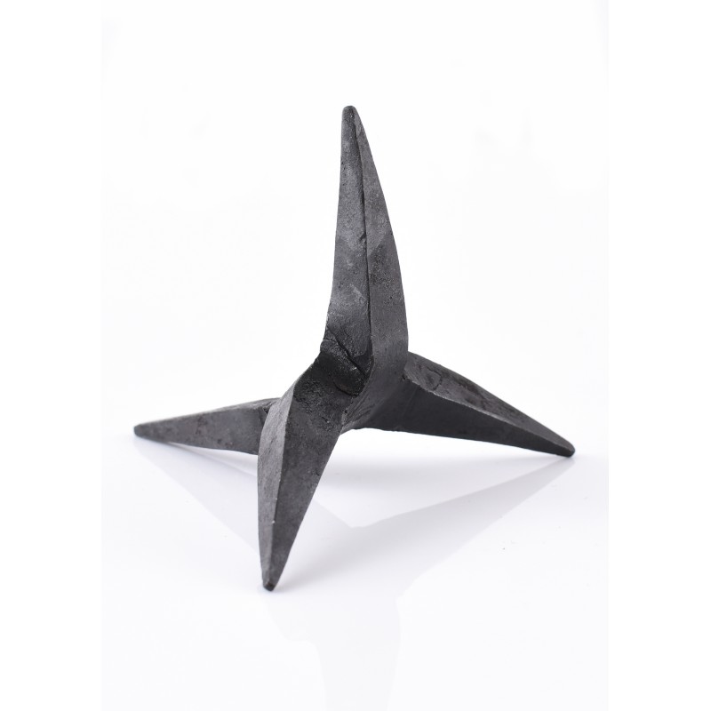 Abrojo. Auténtica réplica del arma romana y medieval antipersona.