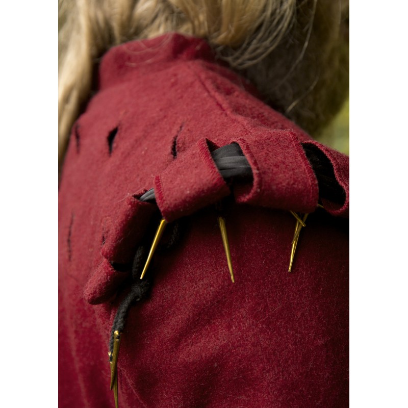 Giubba spagnola in lana con chiusura frontale