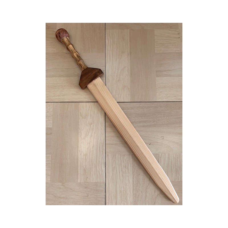 Rudis o espada de madera romana