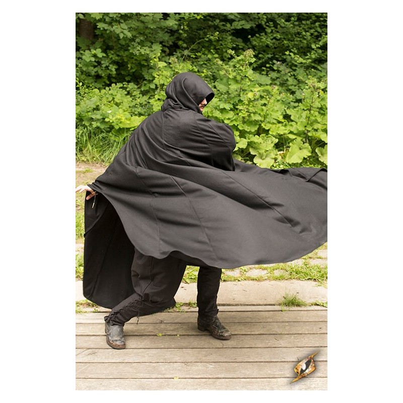 Mantello medievale in lana nera.